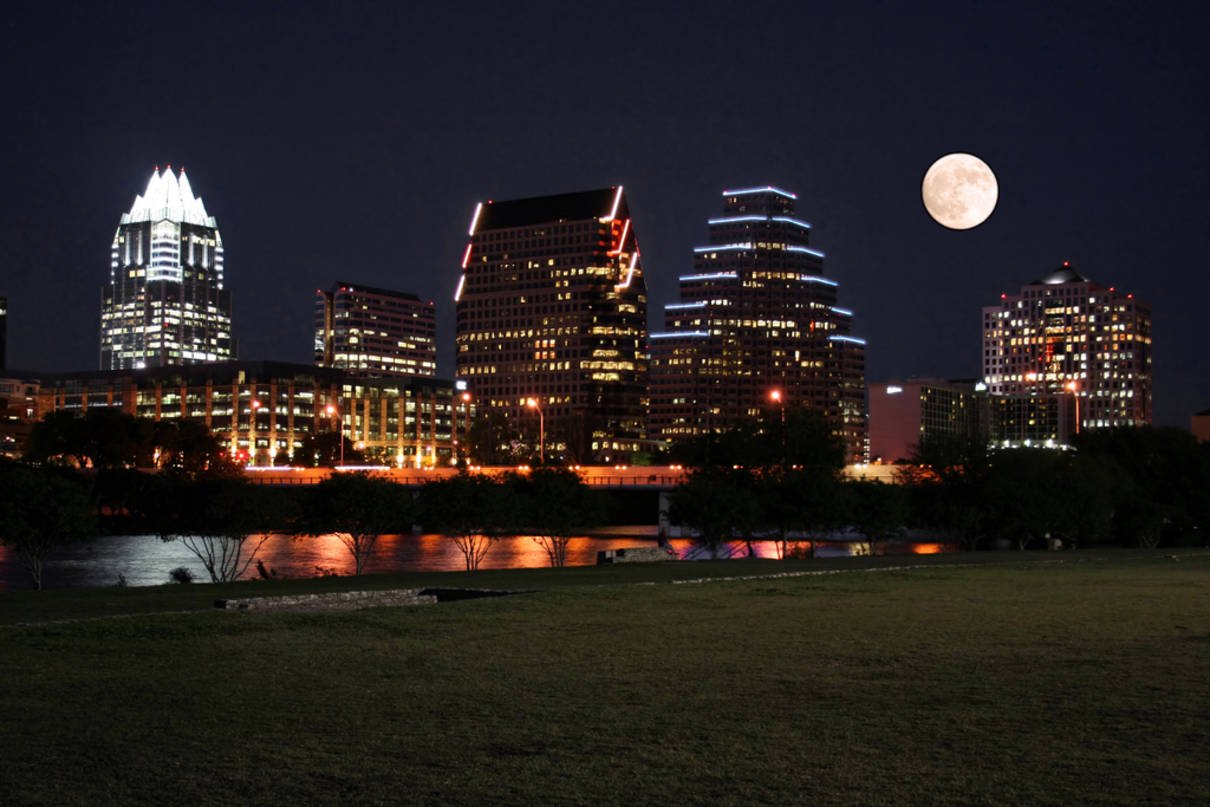 downtown-austin–texas-at-night-with-moon-377d45 – Veridicus Inc.